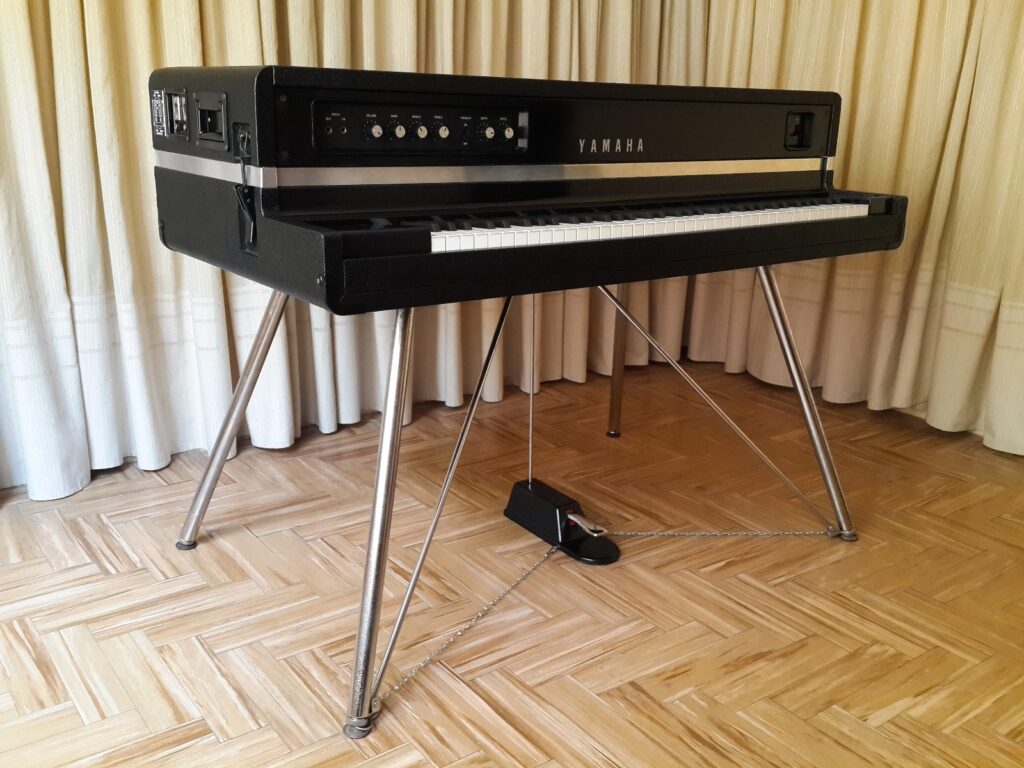 YAMAHA CP-70 - Casa Pianoforte